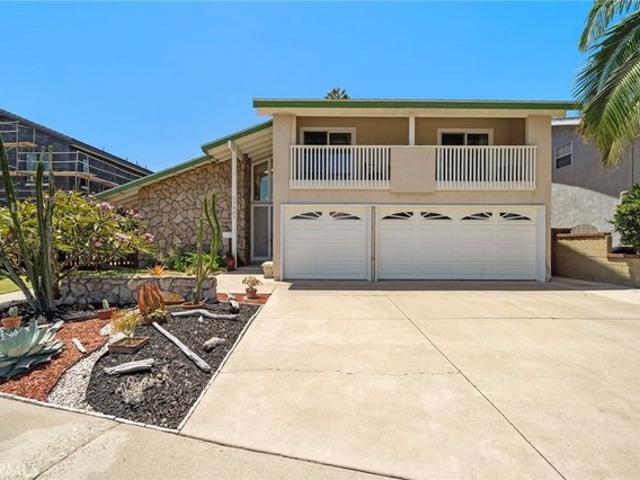 17527 Briarwood St, Fountain Valley, CA 92708