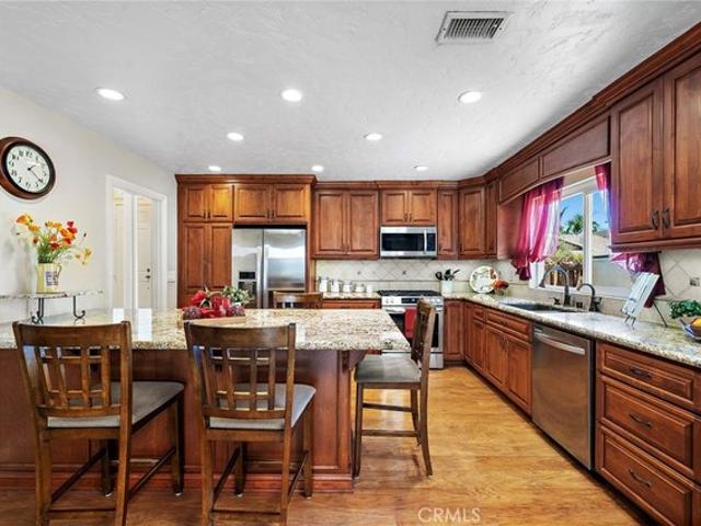 17527 Briarwood St, Fountain Valley, CA 92708