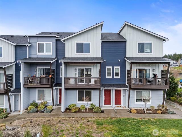 17525 th Ave E, Unit F, Puyallup, WA 98374 | Compass