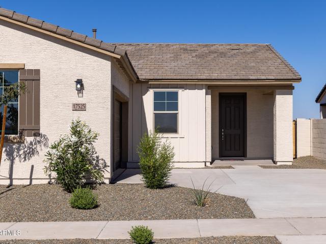 17525 n bolerno drive