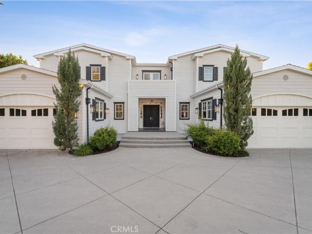 17528 Jayden Lane
