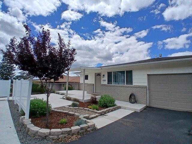 1752 and 1754 Kimberly Dr, Klamath Falls, OR 97603
