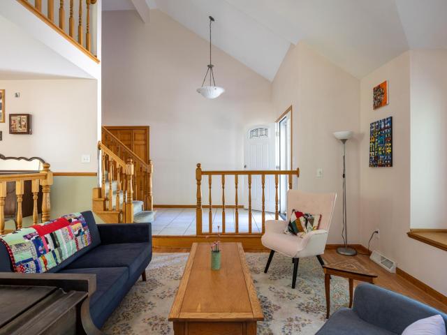 1752 hunters glen drive