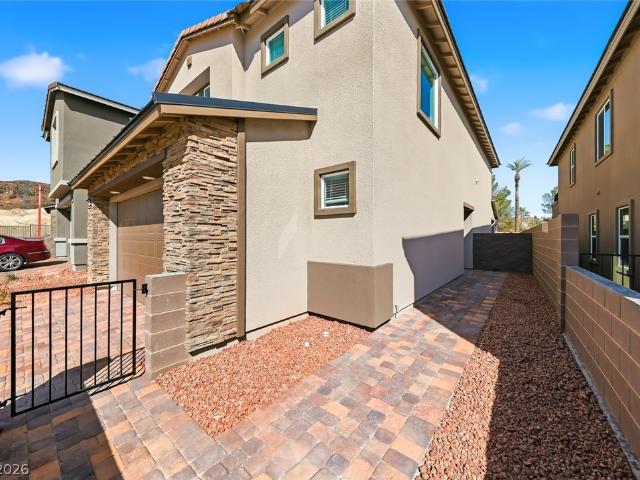 1752 Strada Nathan, Henderson, NV 89011 | MLS #2757