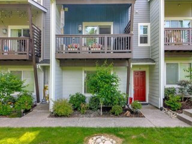 17531 th Ave E Unit D, Puyallup, WA 98374