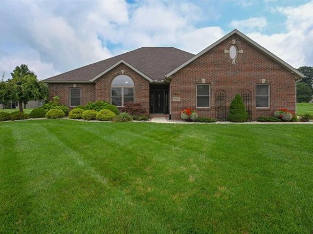1753 Hunters Cove Cir, Kokomo, IN 46902