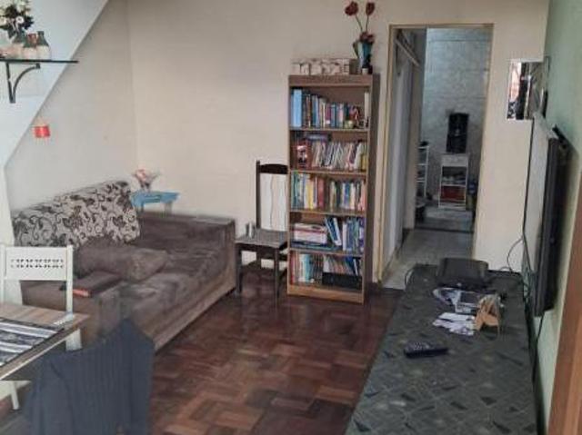 175.000 CASA GEMINADA NA VILA CLORIS PERTINHO FACULDADES,SEM GARAGEM