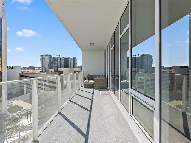 175 1st St S, Unit 704, St. Petersburg, FL 33701 | MLS #TB8492 | Compass
