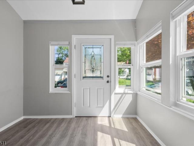175 Colonial Rdwest