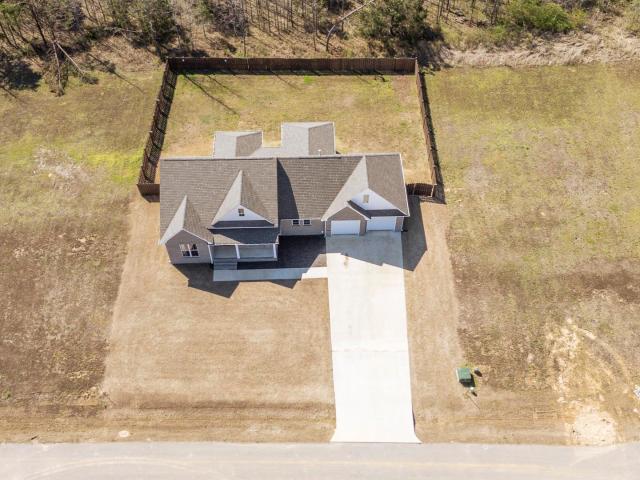 175 Chinkapin Cove, Savannah, TN 38372 | MLS #10217 | Compass