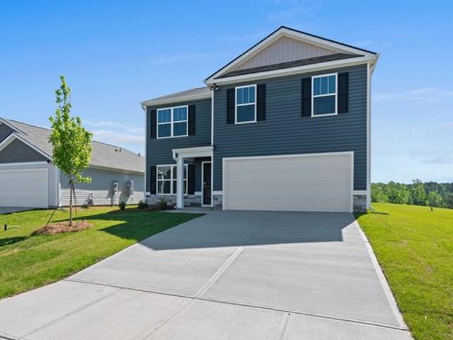 175 Creekwalk Ln, Waynesville, NC 28785