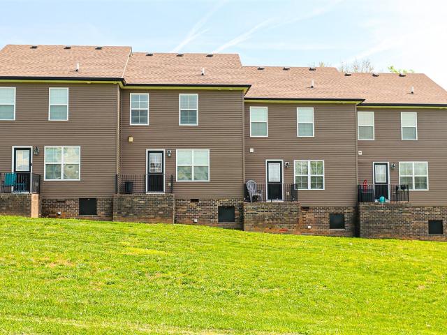 175 Creekwood Avenue