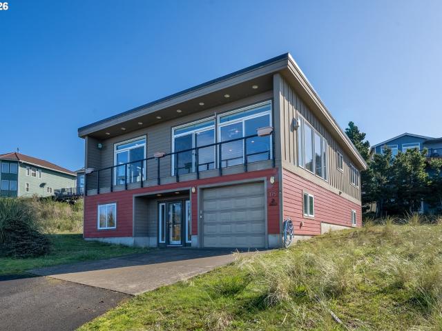 175 crescent st