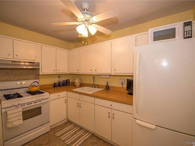 175 Archer Street 3E