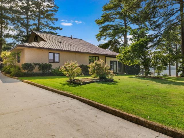 175 Bainbridge Cir