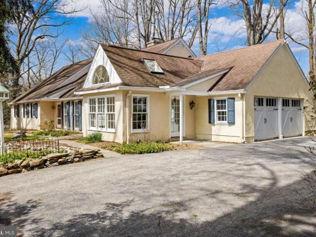 175 Beaumont Rd, Devon, PA 19333