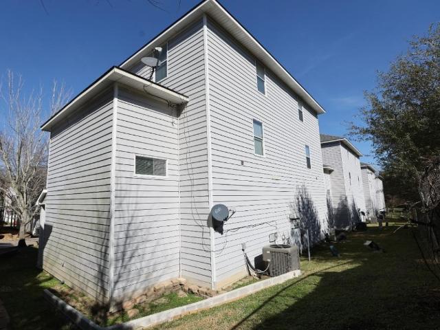 175 Binnacle Ct, Unit B, Willis, TX 77318 | MLS #73022