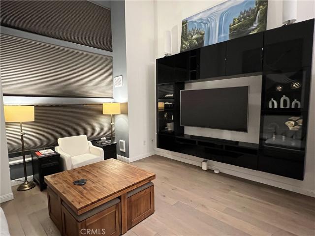 175 Bluxome St, Unit 209, San Francisco, CA 94107 | MLS #RS26095 | Compass