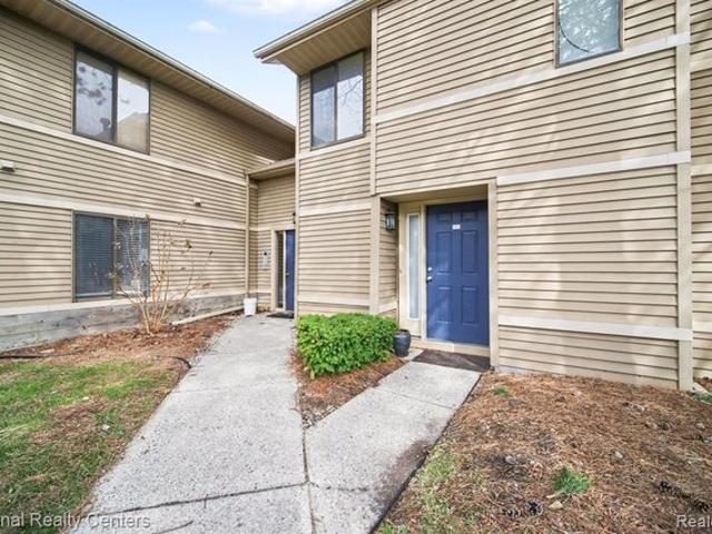 175 Briarcrest Dr Unit 111, Ann Arbor, MI 48104