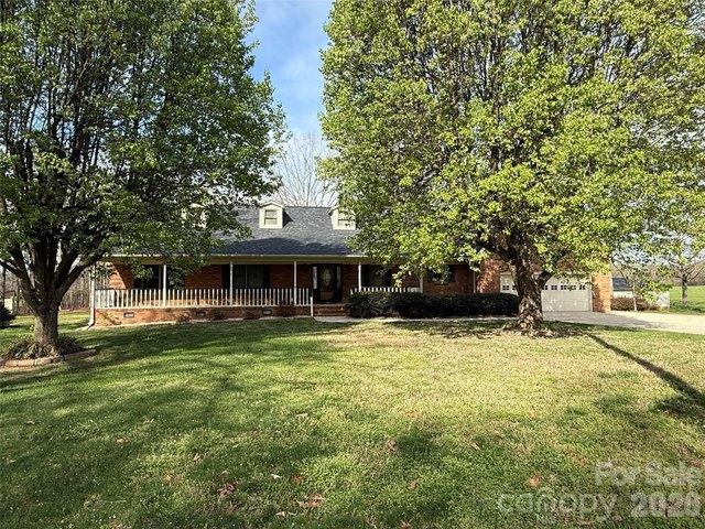 175 Briarfield Dr, Mooresville, NC 28115