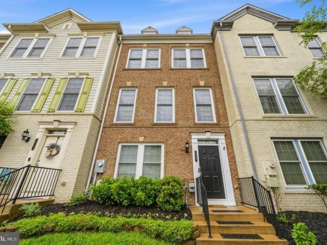 175 Great Laurel Sq SE, Leesburg, VA 20175
