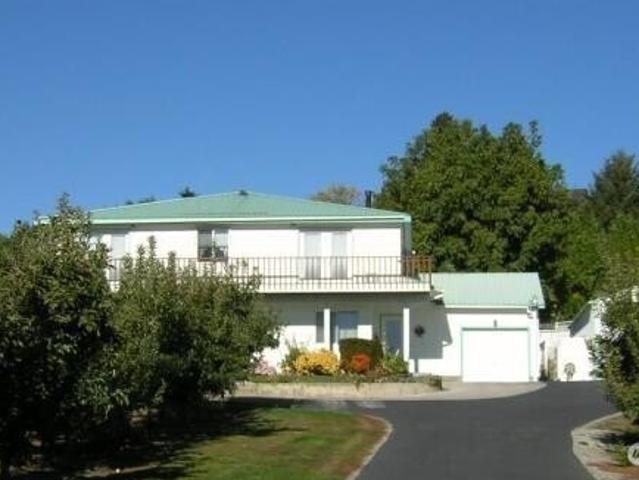175 Green Ave, Manson, WA 98831