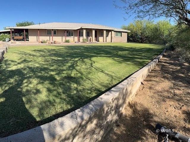 175 E Calle De Buena Vis, Safford, AZ 85546