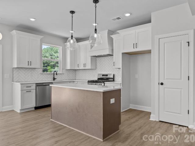 175 Eagle Dr, Salisbury, NC 28144 | MLS #4364 | Compass