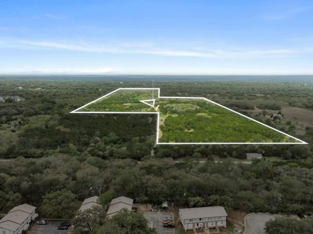 175 Eastwood Ln, San Marcos, TX 78666