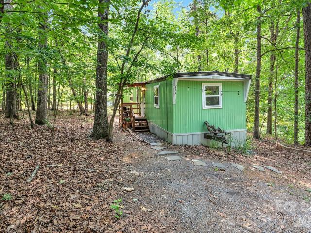 175 Elmwood Drive