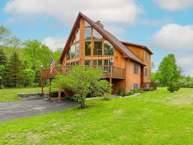175 Elsohn Rd, Ancram, NY 12502