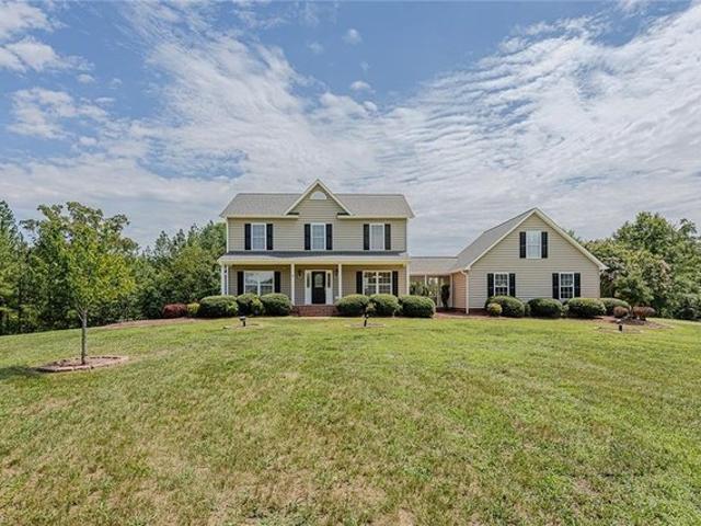 175 Fox Lair Trl, Semora, NC 27343