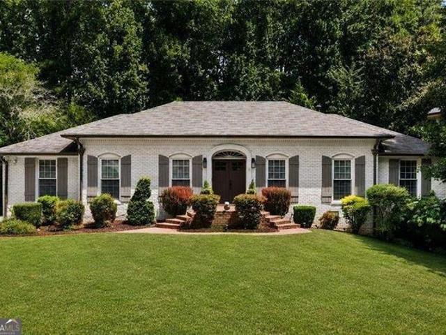 175 Forrest Lake Dr, Sandy Springs, GA 30327