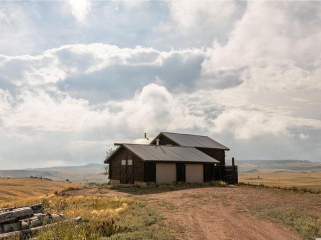 175 Honeytree Loop, Laramie, WY 82051