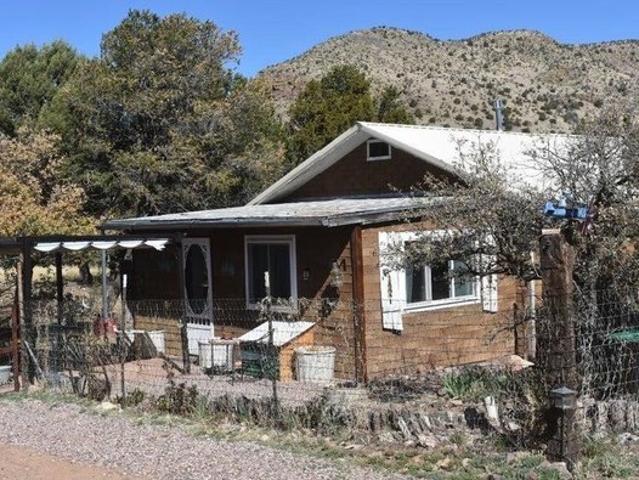 175 Hop Canyon Rd, Magdalena, NM 87825