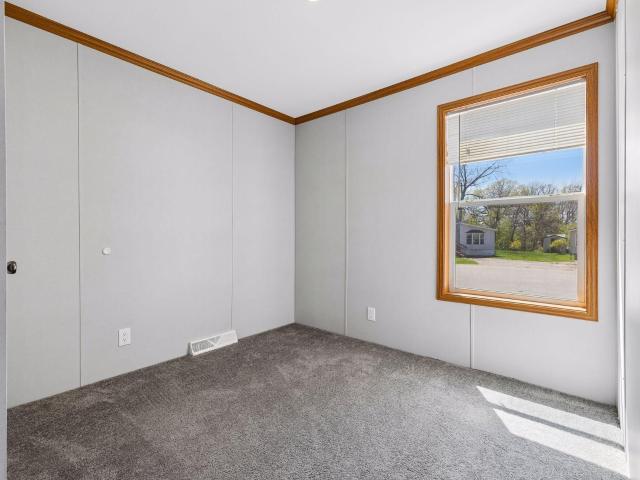 175 Highview Cir, Watertown, MN 55388 | MLS #7085