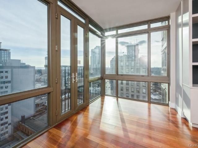 175 Huguenot Street 1605