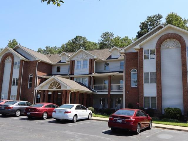 175 Hulon Greene Pl Apt 8, Columbia, SC 29169