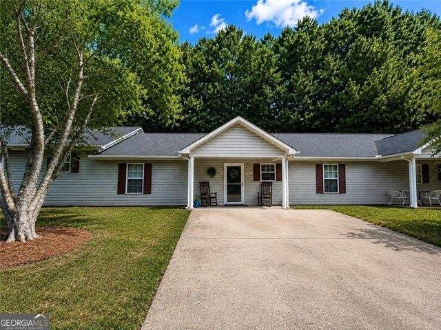 175 Jacobs Way Apt C, Jasper, GA 30143