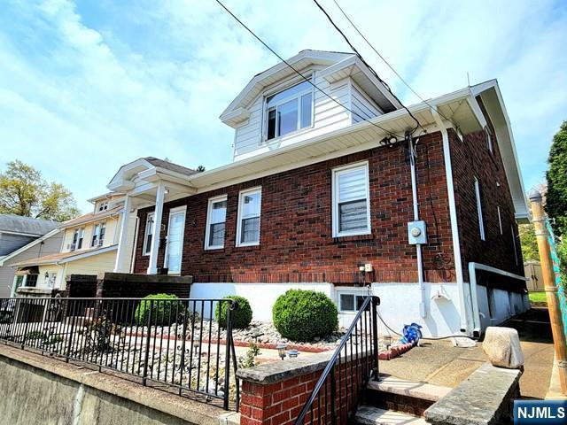 175 Jefferson St, Wood Ridge, NJ 07075 | MLS #26012 | Compass