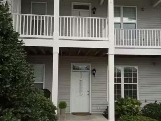 175 Old Murdoch Road, 106, Morehead City, NC 28557