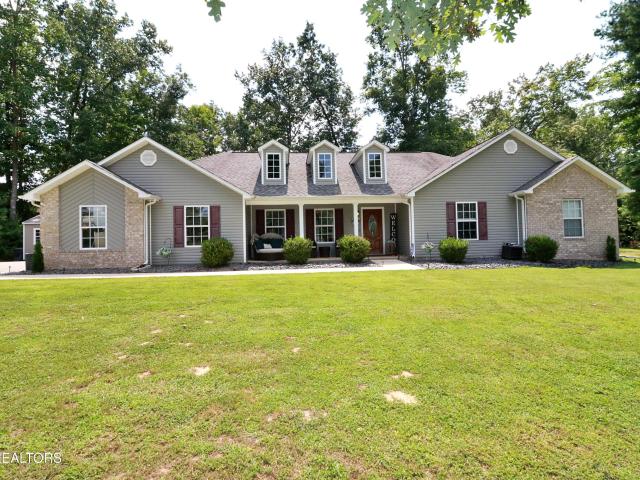 175 Logan Lane