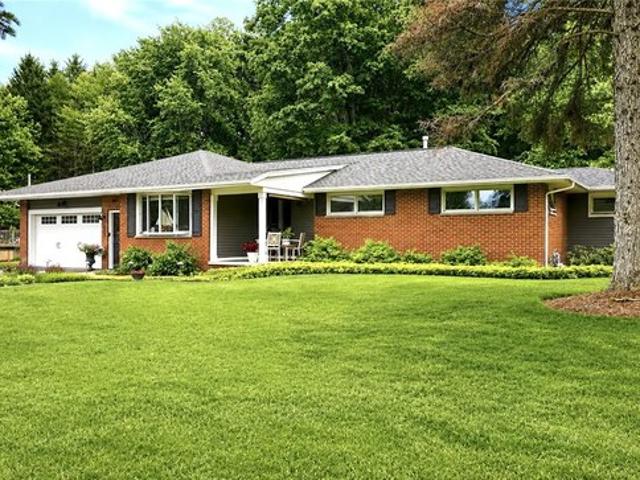 175 Longview Dr, Webster, NY 14580