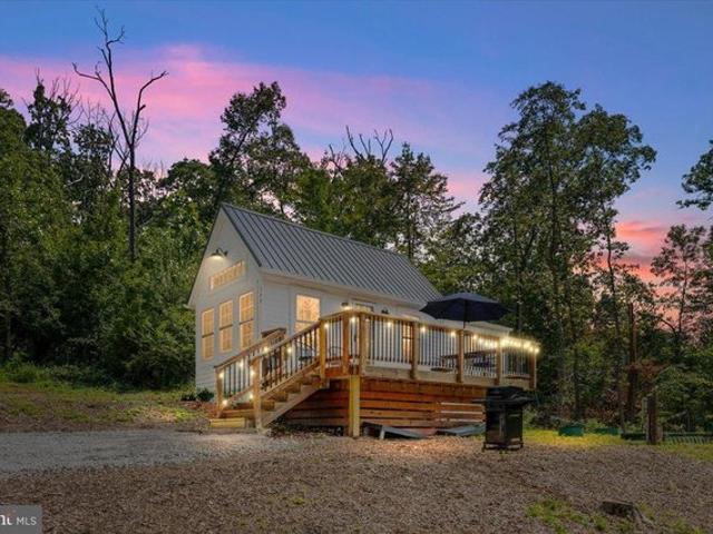 175 Lake Dr, Luray, VA 22835