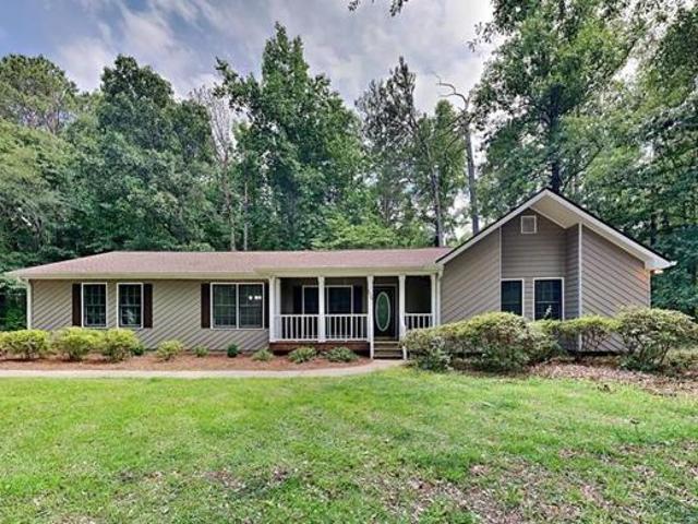 175 Lakeside Dr, Covington, GA 30016