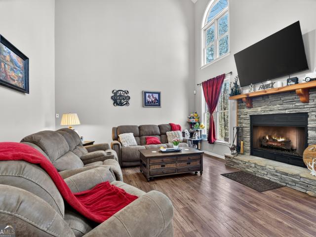 175 Mountain Springs Road
