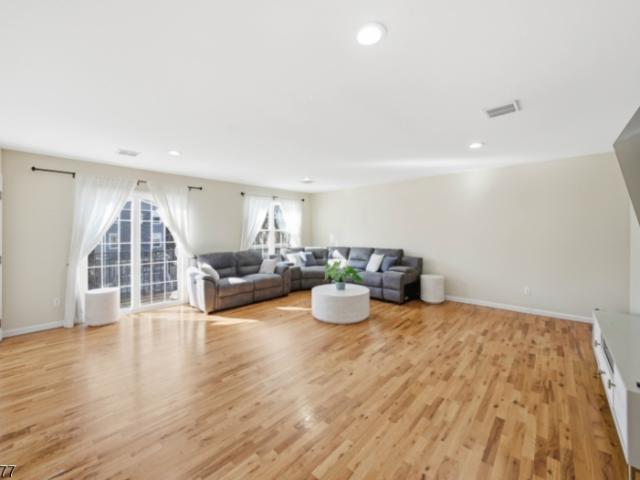 175 N 7Th St