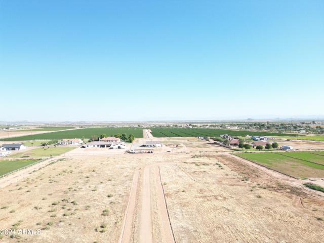 175 N Ellison Dr, Coolidge, AZ 85128 | MLS #6776 | Compass