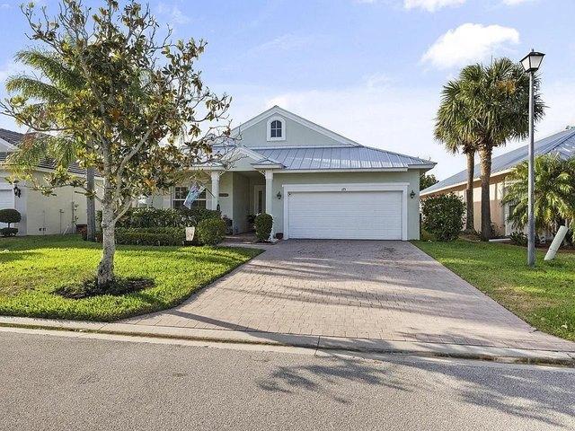 175 NW Swann Mill Cir, Port Saint Lucie, FL 34986