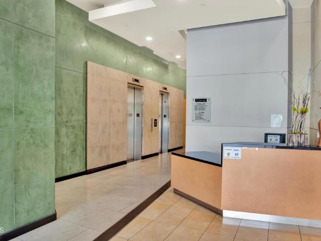 175 S Lake Avenue 406